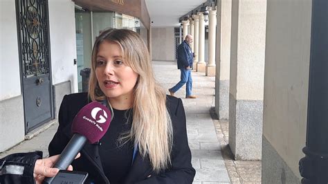 Itziar Asenjo Con una ley que ha dejado a más de 80 agresores sexuales en la calle el PSOE no
