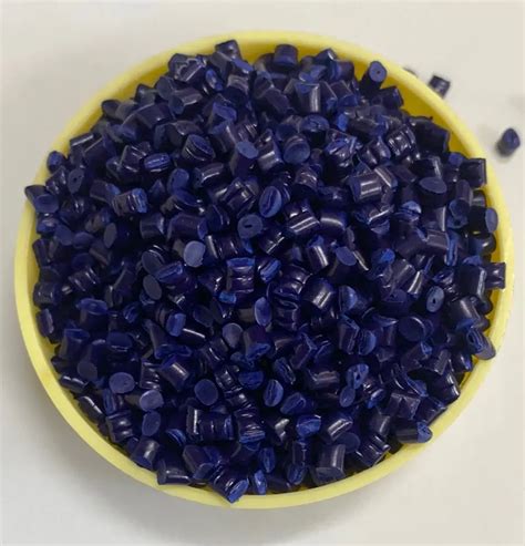 Granules Blue Multifilament Pp Masterbatch For Plastic Industry 125 Degree Celsius At ₹ 200 Kg
