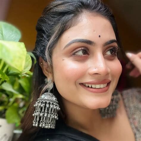 हिन्दू 🚩 Ritikasharma7776 • Threads Say More