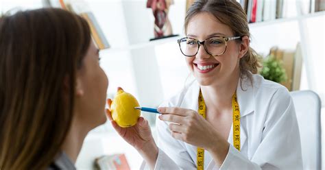 Five Reasons To See A Dietitian Or Nutritionist Mercy Health Blog