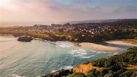 29 Secluded Beach Towns In The Us That Are Like Paradise Lost