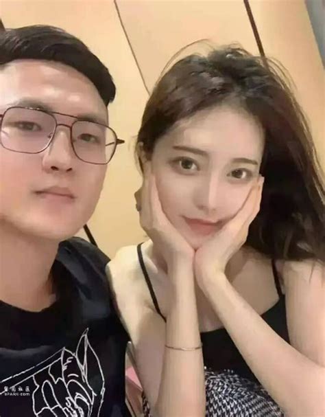 Hot Girl Tiktok Trung Qu C T Ng Khi N C Ng Ng M Ng I N O Nay Th N B I Danh Li T V