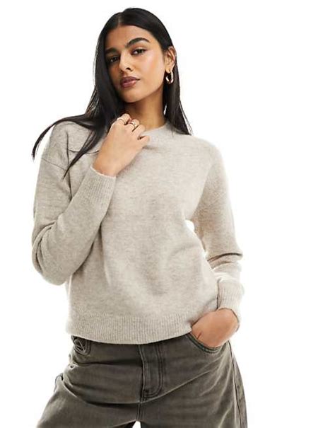 New Look Trui Met Ronde Hals In Beige Asos