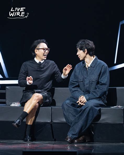 Mnet 라이브 와이어 🐶 아항항항항🌸 😺 흐흐흫흐흐~ Hoxy 이 웃음소리 들리시나요 🙉 녹화 내내 웃음