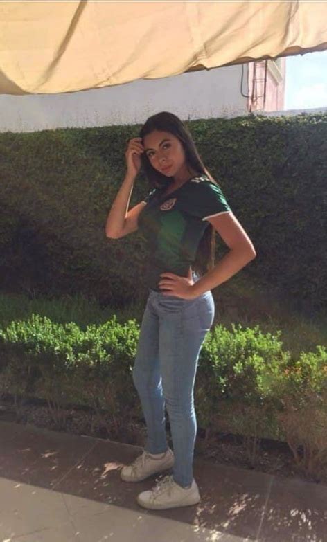 Hermosa Chica Caserita Mexicana De 19 Años 🤤🍔🙈😱🔥