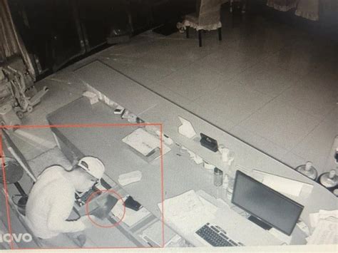 前一天翻窗入室盗窃2500元 蟊贼次日去超市购物时被抓凤凰网湖北凤凰网