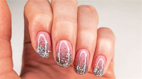 These 9 Glitter Ombré Nails Will Steal The Show Every Time