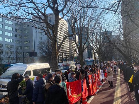 Dvb စစ်အာဏာသိမ်းမှုကို ဂျပန်ရောက်မြန်မာနိုင်ငံသား ထောင်ချီ ကန့်ကွက်ဆန္ဒပြ