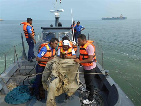 U S Sri Lanka Partner To Increase Oil Spill Preparedness U S Indo