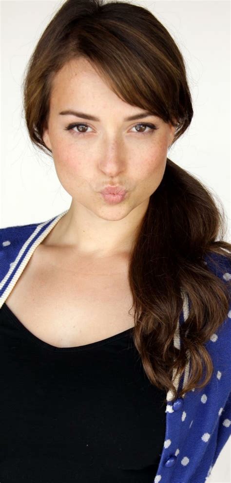 Milana Vayntrub Sexy Ads Atandt