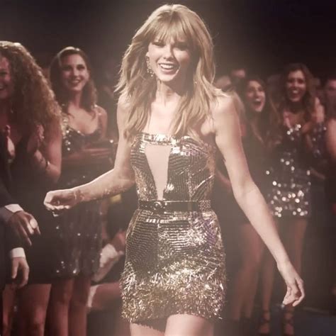 Pin Auf Taylor Red Era