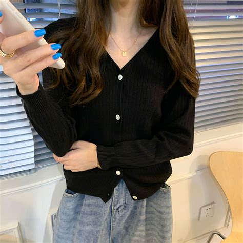 위켄드블루 브이넥 골지 니트 가디건 여리 슬림핏 여친룩 데이트 파스텔 봄 여름 가을 간절기 아우터 숏 크롭 키작녀 노란색