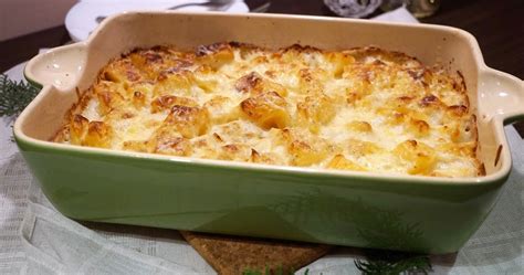 Kitchen And Hobby Картофен огретен със сирене и сос Бешамел