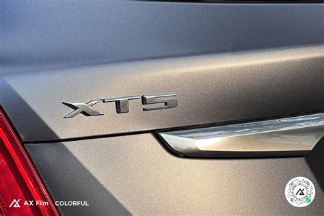 凯迪拉克XT5 电光金属深空灰