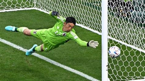 Video Mundial Qatar 2022 El Arquero De Japón Evitó Un Gol De