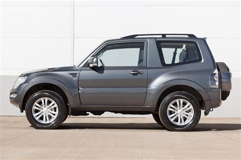 Dimensions Mitsubishi Pajero 3 Door 2026 Et Avant Autotijd