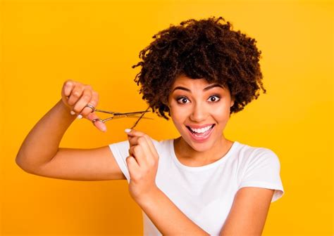 5 Benefits Of Trimming Your Hair Curleeme