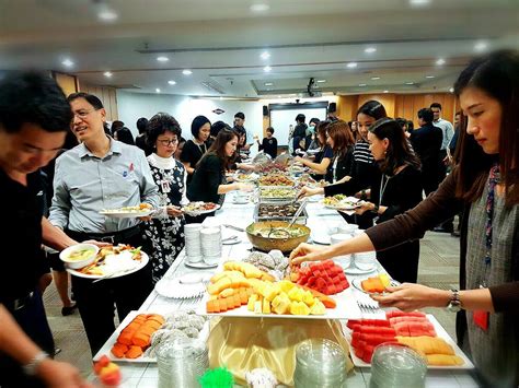 ส้มตำคุณกัญจณ์ ออกงานรับจัดเลี้ยง นอกสถานที่ บุฟเฟ่ต์