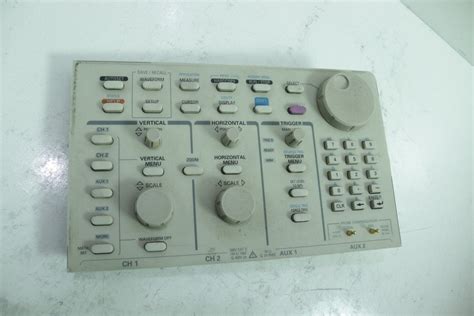 Tektronix Oscilloscope 520c Knob And Button Panel 671 2469 02 Tested Part2go