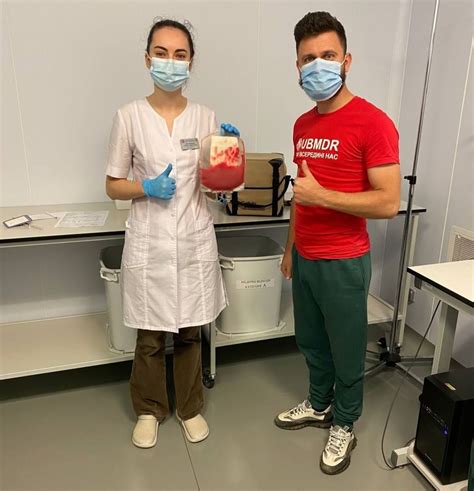 В Охматдиті зробили три трансплантації кісткового мозку від неродинного донора Вечірній Київ