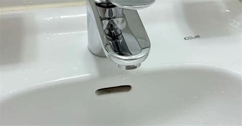 묵묵히 설치 너무 잘 해주고 가셨습니다 교체된 수전을 보니 속이 다 시원하네요 감사합니다~ 다음에 또 이용할게요~ 숨고 숨은고수