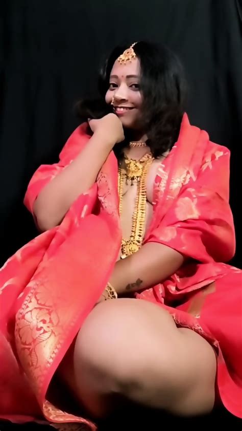 Indian Hot Woman Make Traditional Style Soo Sexy