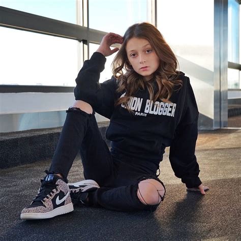 Sophie Fergi Biography Height And Life Story Super Stars Bio