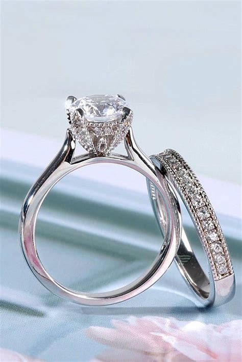 30 Timeless Classic Engagement Rings For Beautiful Women Oh So