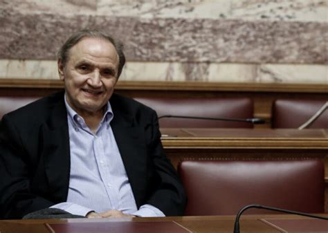 ΣΥΡΙΖΑ Υποψήφιος για πρόεδρος ο Στέφανος Τζουμακας