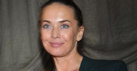 Мама Жанны Фриске не смирилась с утратой дочери «Может сутками смотреть в Интернете на ее фото