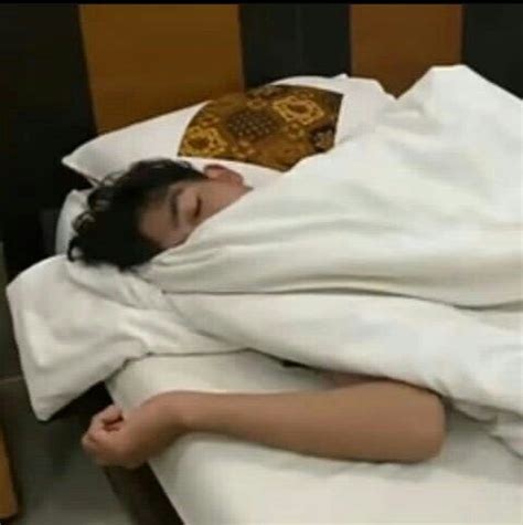 Pin Oleh Lisa Di Yang Saya Simpan Pria Impian Penyimpanan Foto Gaya Retro Pria