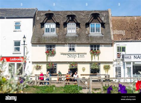 16th Century The Ship Inn By River Nene Nene Parade March Cambridgeshire England United