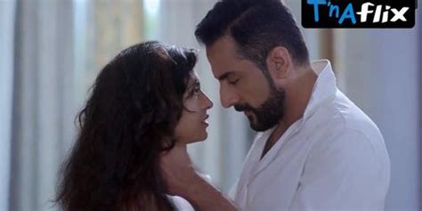 Pooja Joshi Butt Breasts Scene In Sarla Bhabhi Tnaflix