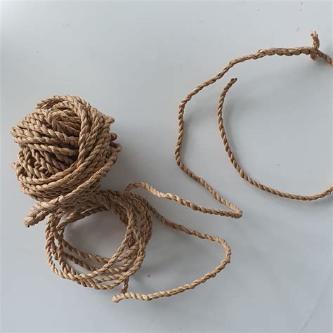 Art Feature Moata Mcnamaras Circles Cycles Flash Frontier