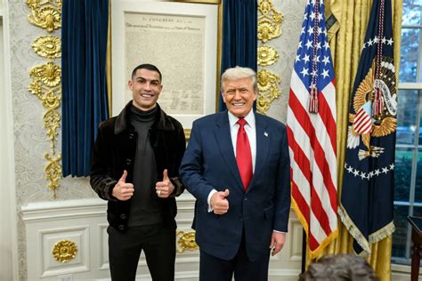 Ronaldo Pôs O Laço Jantou Com Trump Na Casa Branca E O Presidente Dos