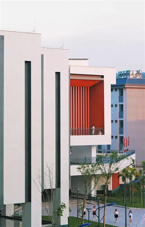师生风采 欢迎访问普洱学院