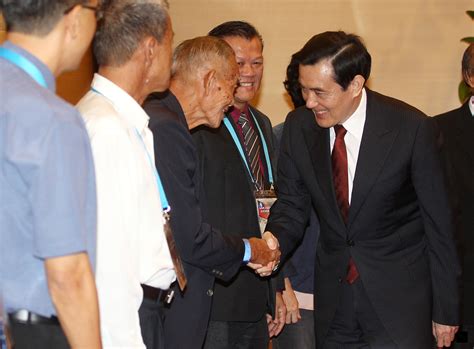 總統接見南僑機工訪問團僑民 僑務電子報