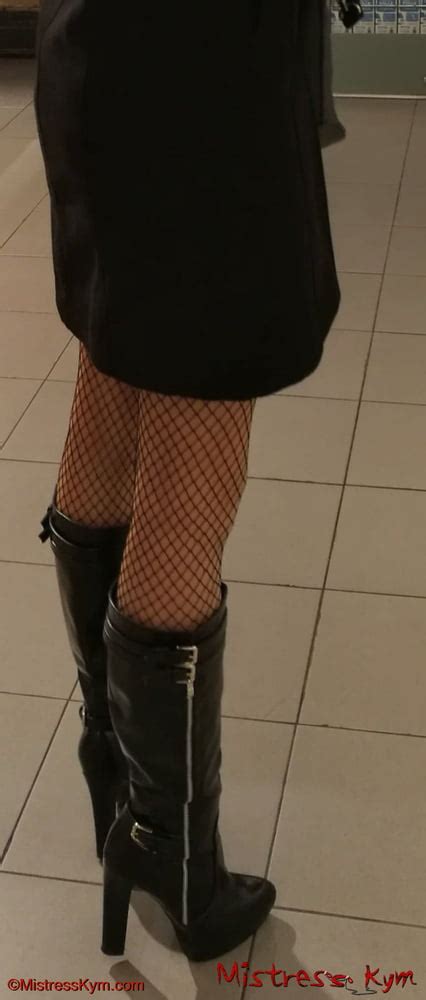 Long And Sexy Legs Mistress Kym 36 Pics Xhamster