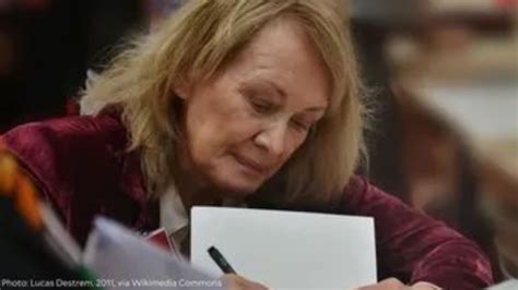 诺奖得主安妮·埃尔诺：文学中的社会之痕 Centerbeijing Yale