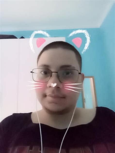 Do I Look Nonbinary Rtranspassing