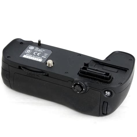 Used Nikon Mb D14 Multi Battery Power Pack Grip For Nikon D600 And