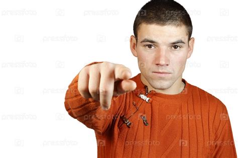 Фотография на тему Парень указывает пальцем на камеру Pressfoto