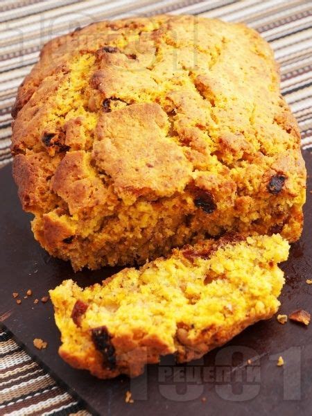 Солен кекс с бира куркума фъстъци и сушени домати с бакпулвер