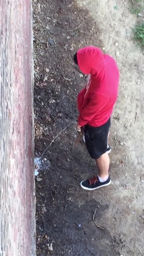 Public Pisser Video Thisvid Com