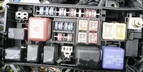 Fuse Box Diagram Toyota Hilux Surf 4runner 3g And Relay With Assignment