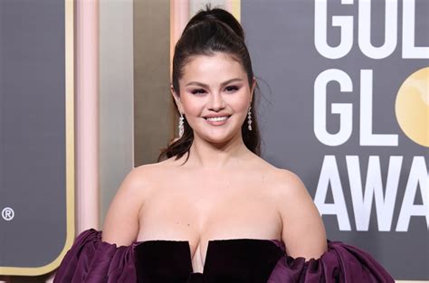 Selena Gomez Sees Streaming Bump After Hailey Bieber Feud Headlines