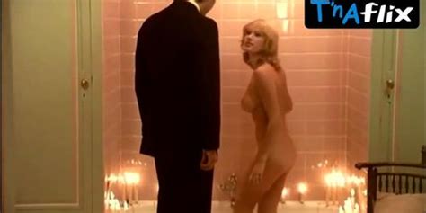 Brigitte Lahaie Lesbian Real Sex Scene In Je Suis A Prendre