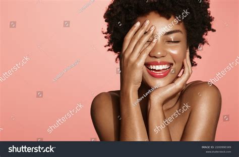 423832 누드 여자 이미지 스톡 사진 및 벡터 Shutterstock
