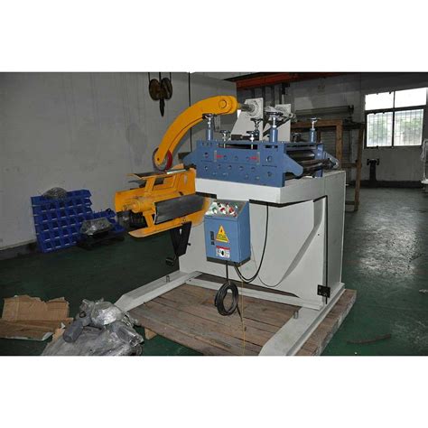 Electrical Hydraulic Steel Strip Coil Uncoiler Decoiler Flattener Leveling Machine For Sale