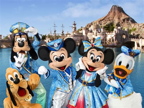 ミッキーマウスたちが全国15都市の祭りに参加する「東京ディズニーシー15周年“ザ・イヤー・オブ・ウィッシュ”」 3月27日スタート